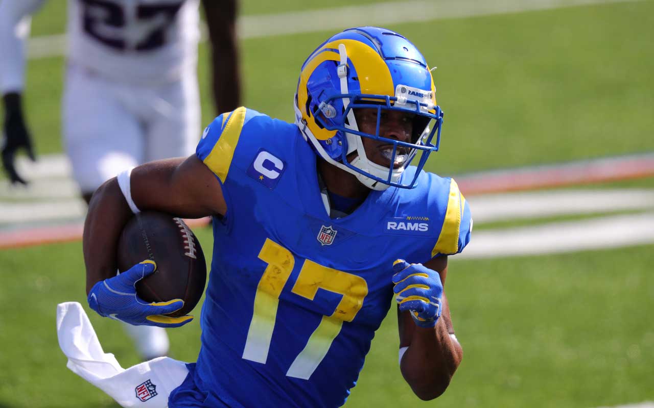 Wide Receiver vs. Cornerback Matchup Analysis: Week 10 | 4for4