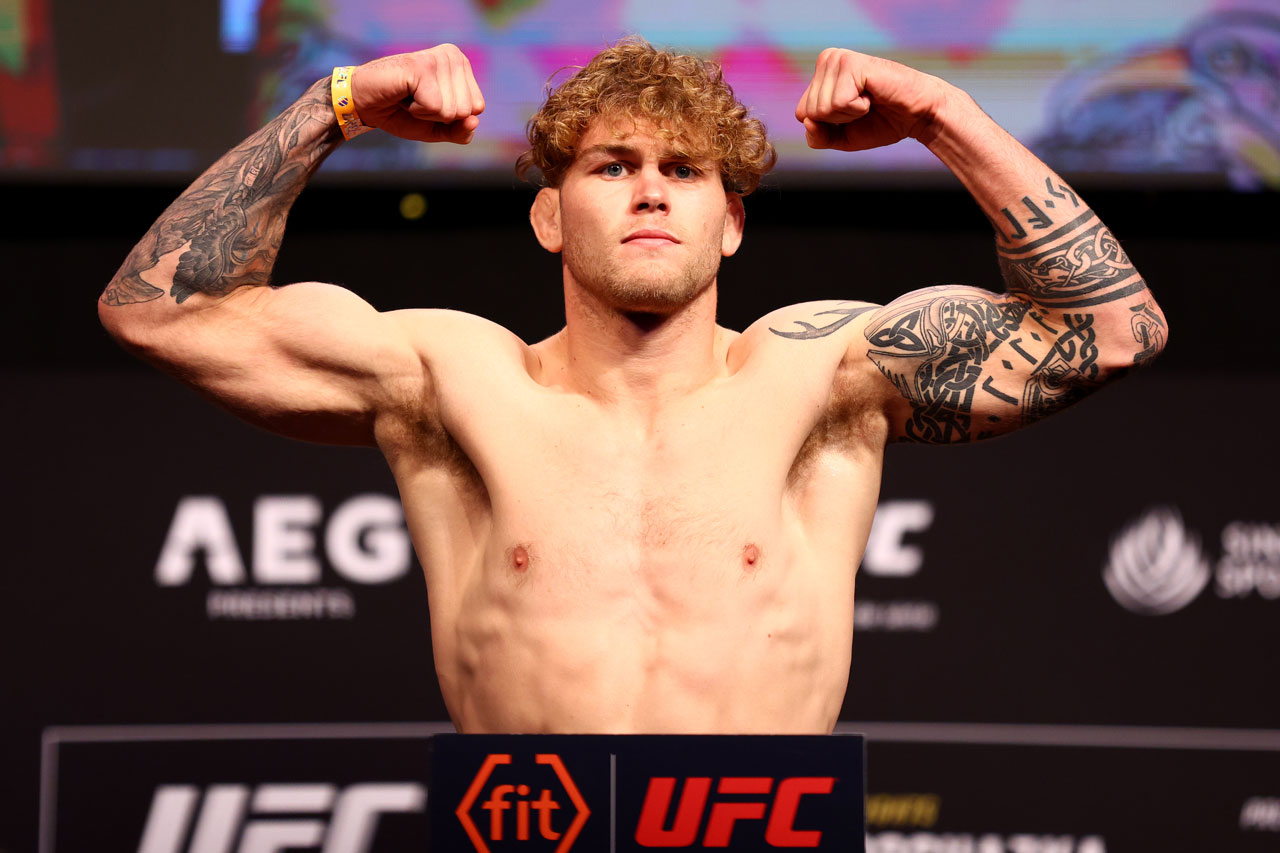 Scott Smith’s UFC Fight Night: Cannonier vs. Strickland Best Bets | 4for4