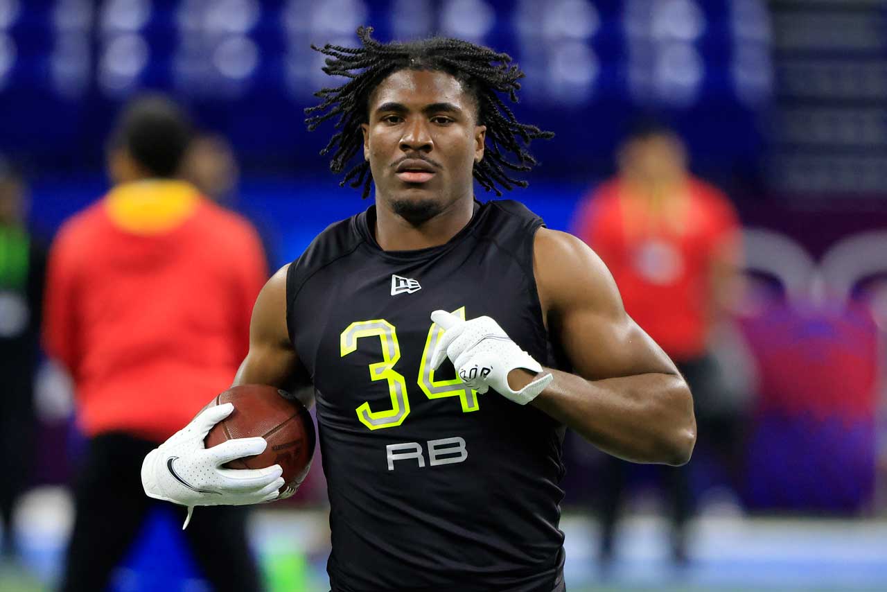 Did Rachaad White Really Land in an Optimal Spot? | 4for4