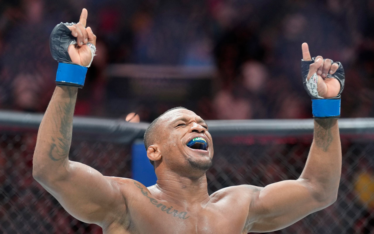 DFS Strategy for UFC Fight Night San Paulo | 4for4