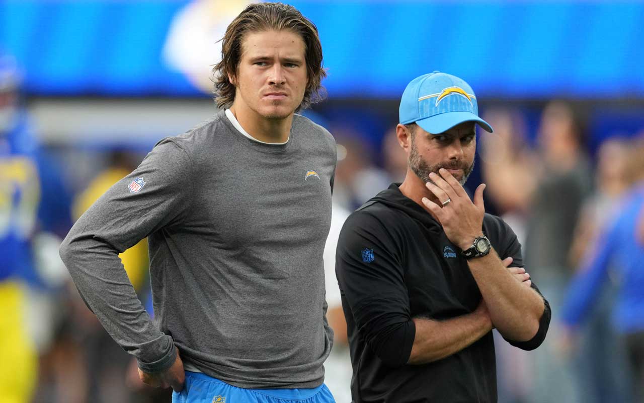 Week 2 NFL Player Props: Best Player Props to Bet from Connor Allen | 4for4