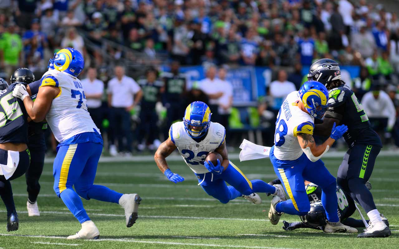 Week 4 FanDuel & DraftKings NFL DFS Cheatsheet | 4for4