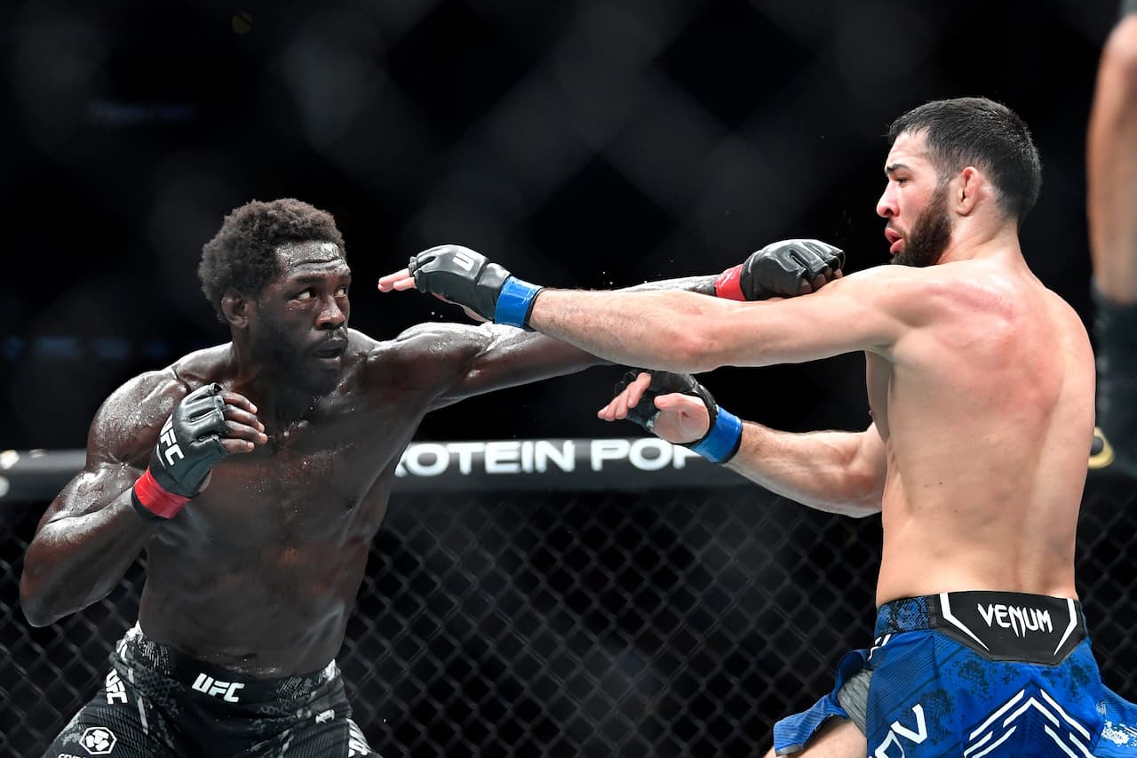 Scott Smith’s Top Plays for UFC Vegas 102: Cannonier vs Rodrigues | 4for4