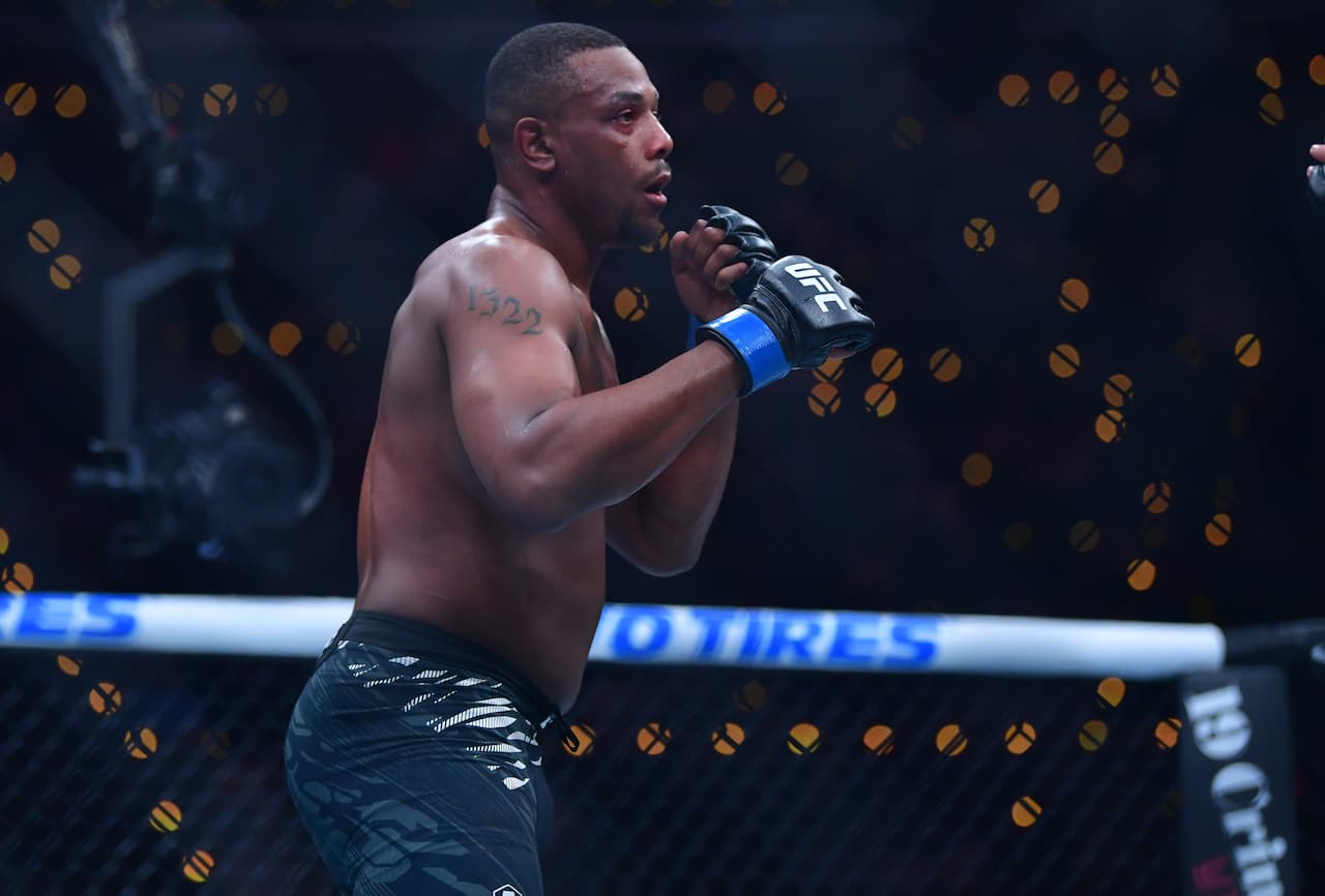 Scott Smith’s Top Plays for UFC Baku: Hill vs Rountree Jr. | 4for4