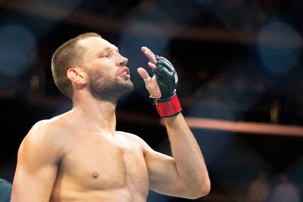 Scott Smith’s Top Plays for UFC Vancouver: de Ridder vs Allen | 4for4