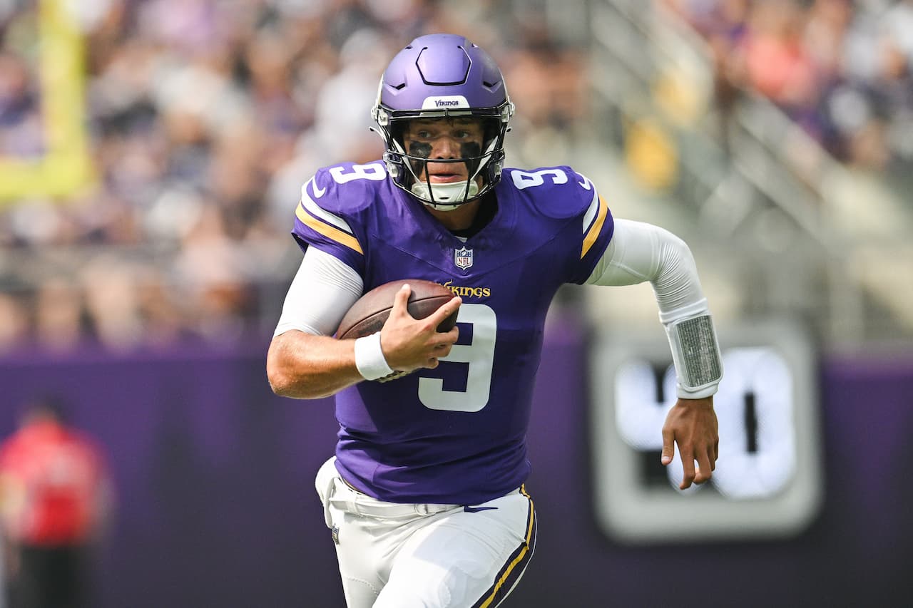 Squirrel’s Nuts & Bolts: Vikings vs Bears Showdown Strategy (Week 1 NFL ...