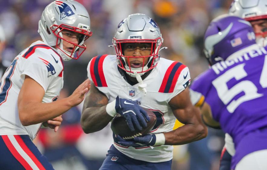 Running Back Sleepers, Values & Breakouts (2025) | 4for4